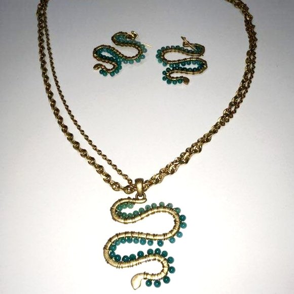 Jessica Simpson | Jewelry | Authentic Jessica Simpson Matte Gold Beaded ...